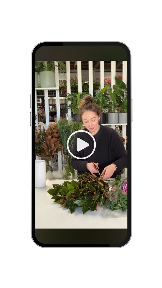 Flower Club Subscription – Fig & Bloom | Weekly Floral Rituals